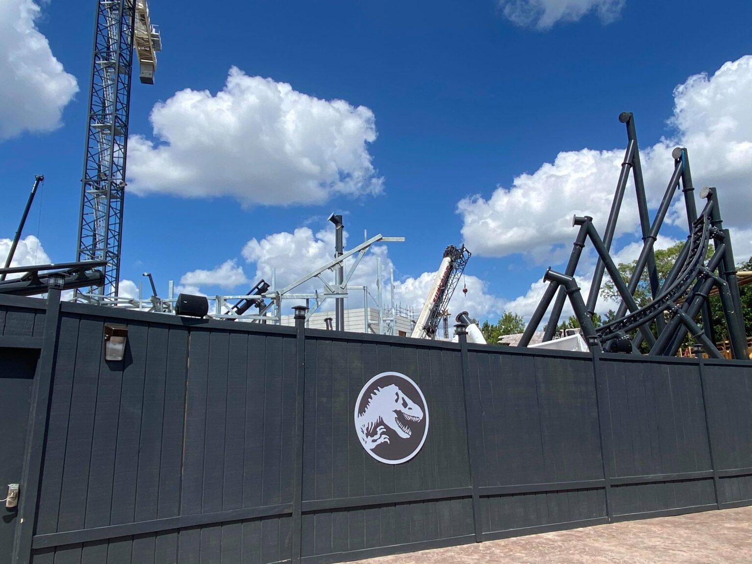 Photo Update: Progress on Universal's Jurassic Park Coaster - Universal ...