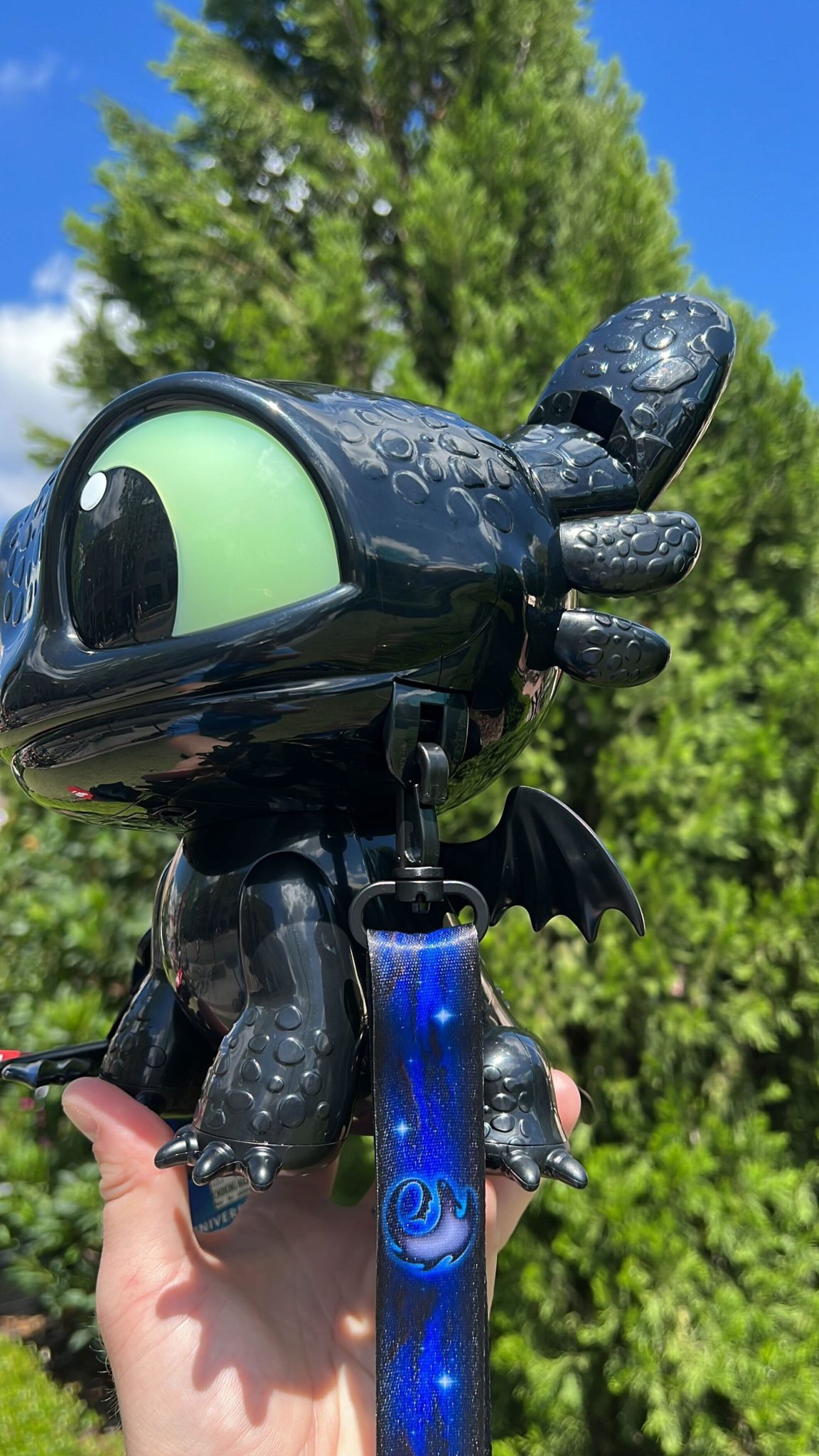 You Can Win This AMAZING Toothless Popcorn Bucket! - Universal Parks Blog