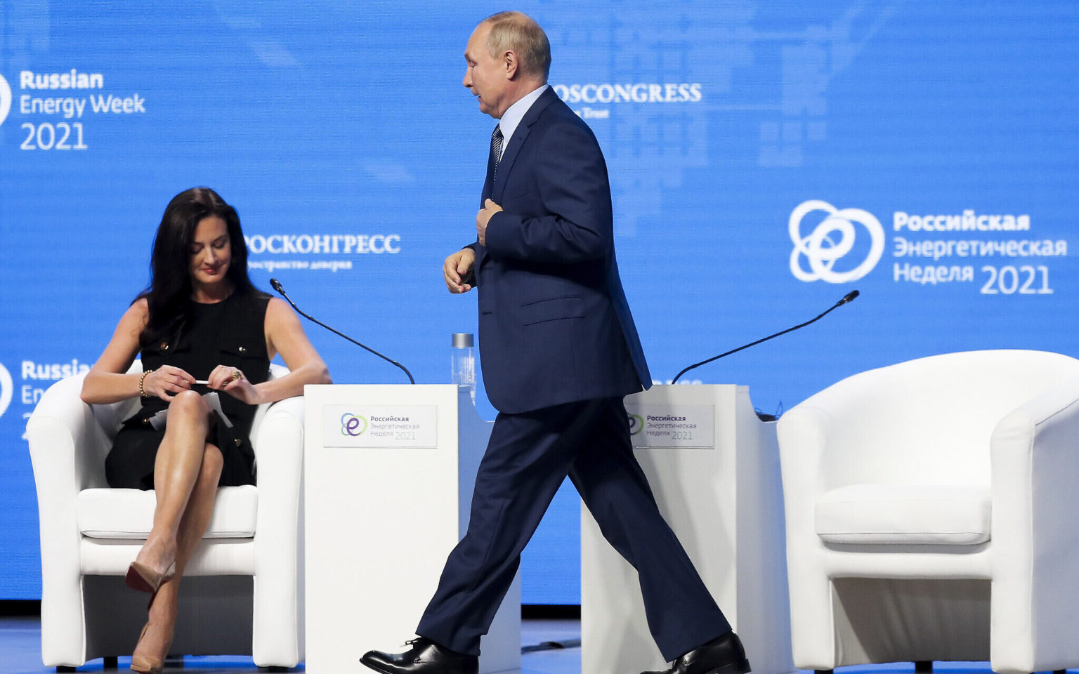 Universal Studios Has a New Boss and Massive Profits - Universal Parks Blog