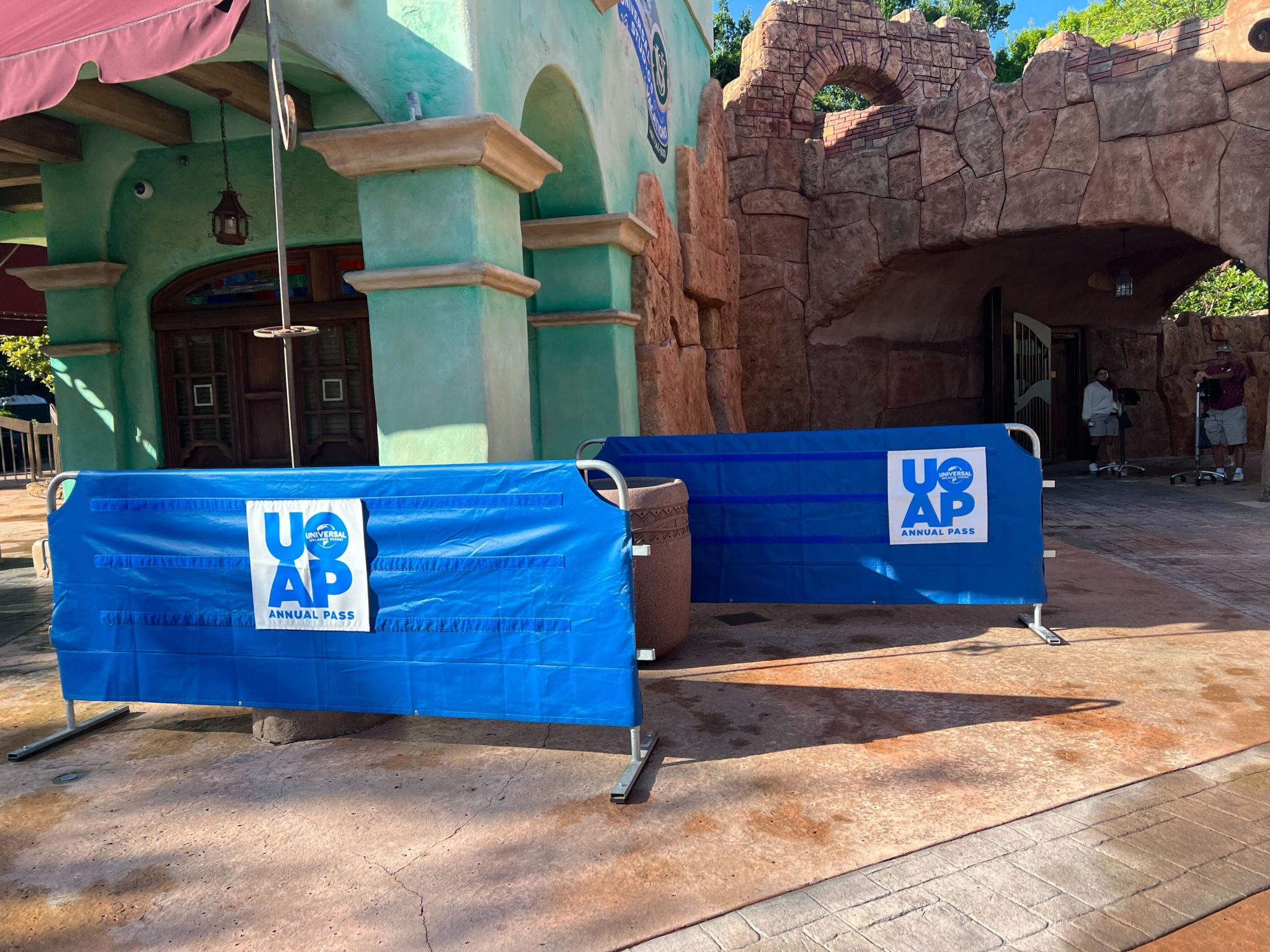 UO Annual Passholders Enjoy VIP Treatment with Exclusive Entrance ...