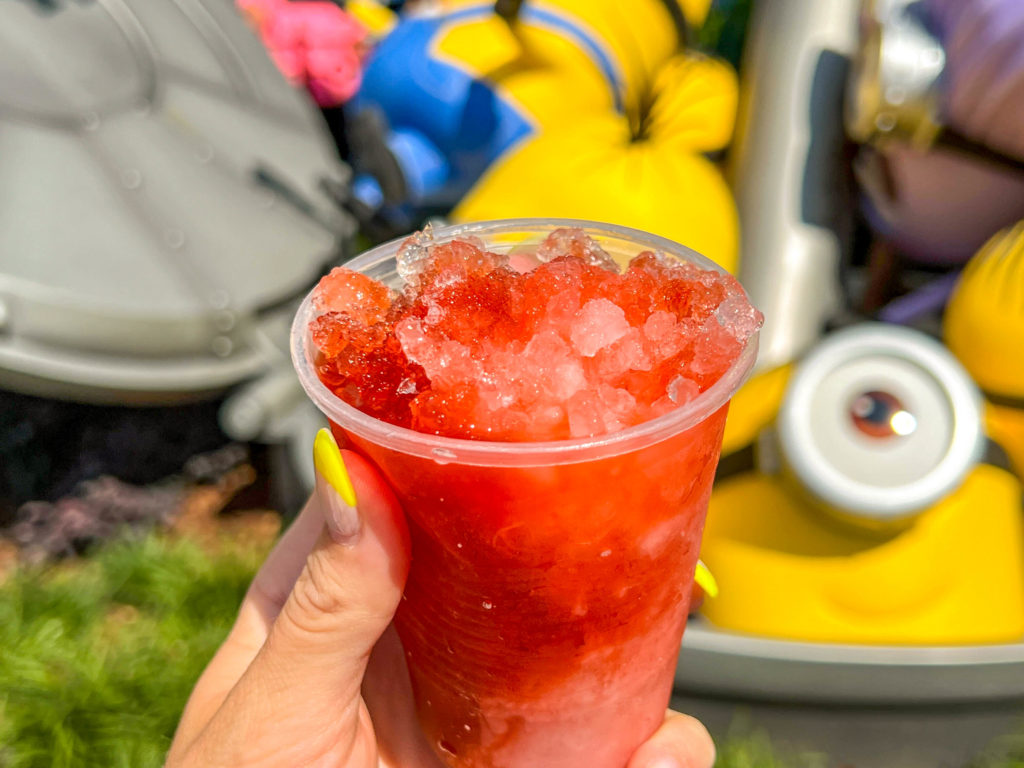 We Tried 4 NEW Unique Snacks Now Available at Universal Studios Florida ...