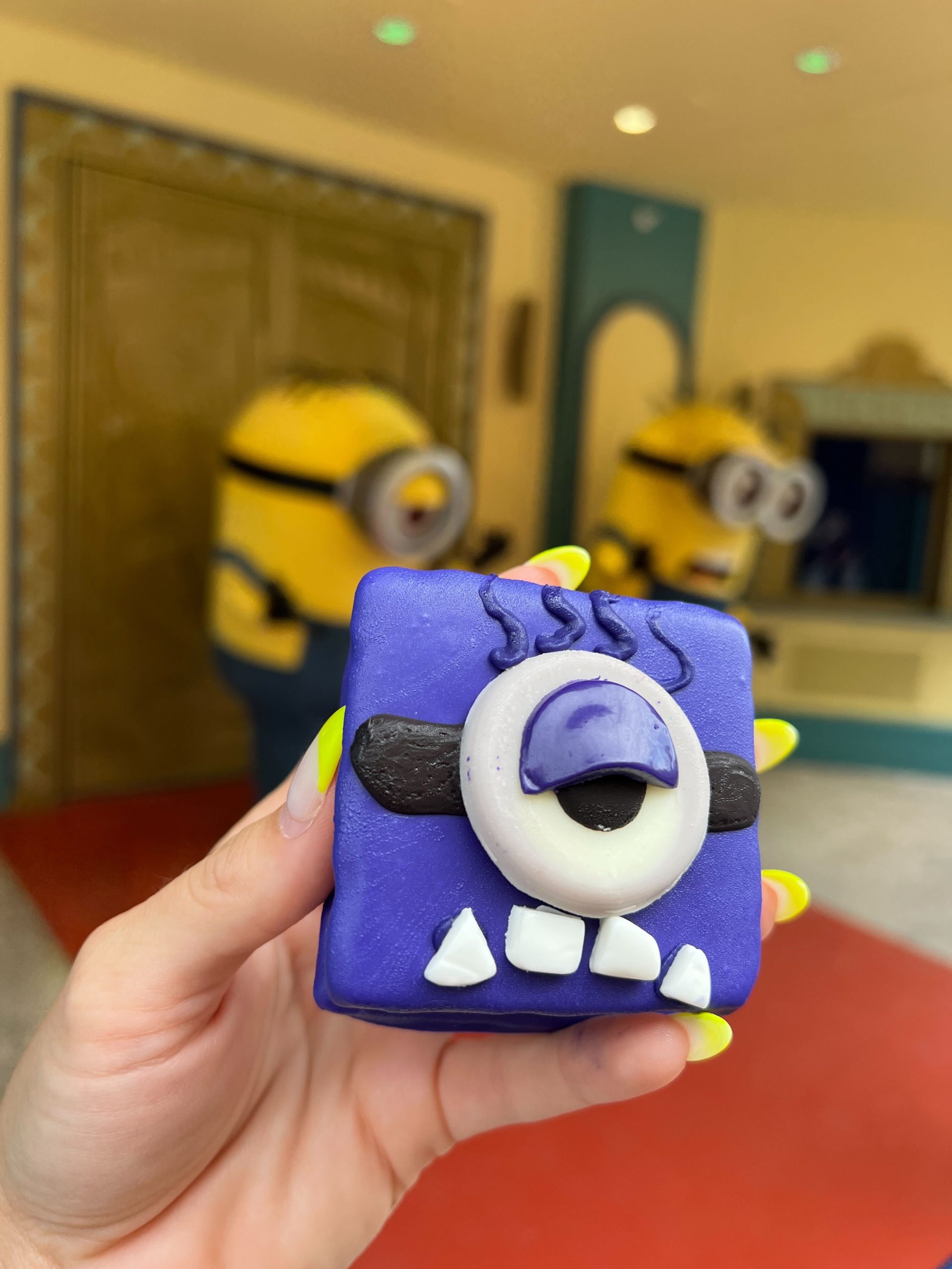 The New Evil S'more is a Must-Have Treat at Universal! - Universal ...