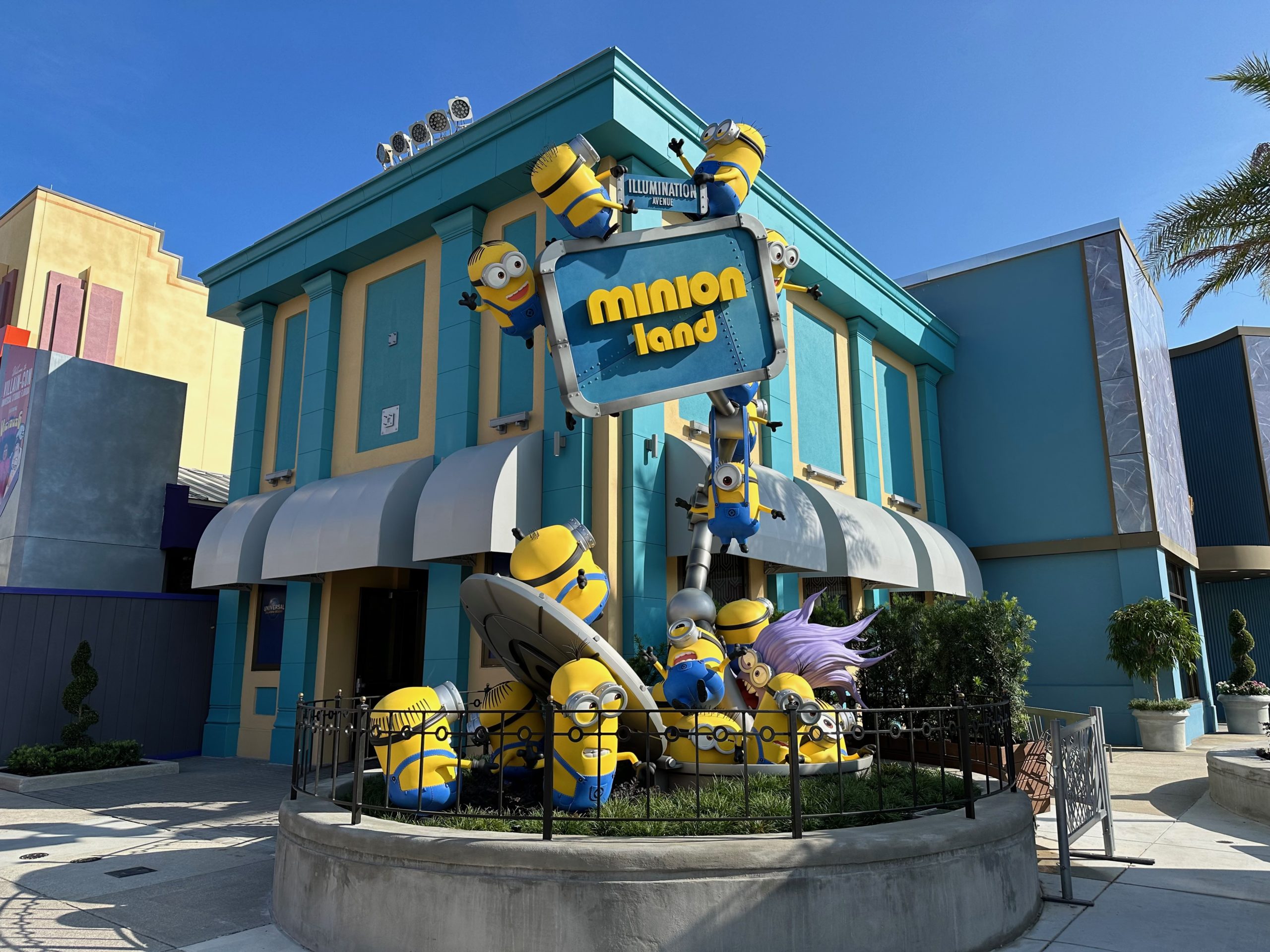Photos: Universal Orlando's New Minion Land is Amazing! - Universal ...
