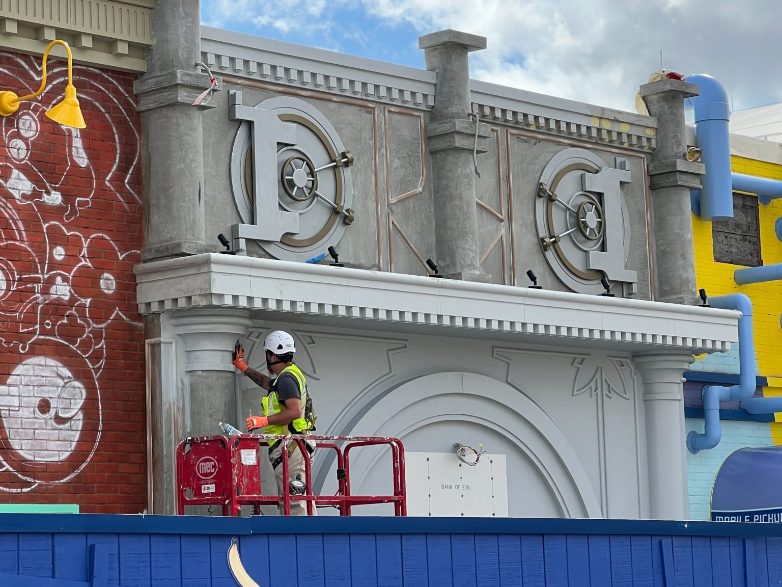 Latest Look at Minion Land Construction At Universal Orlando ...