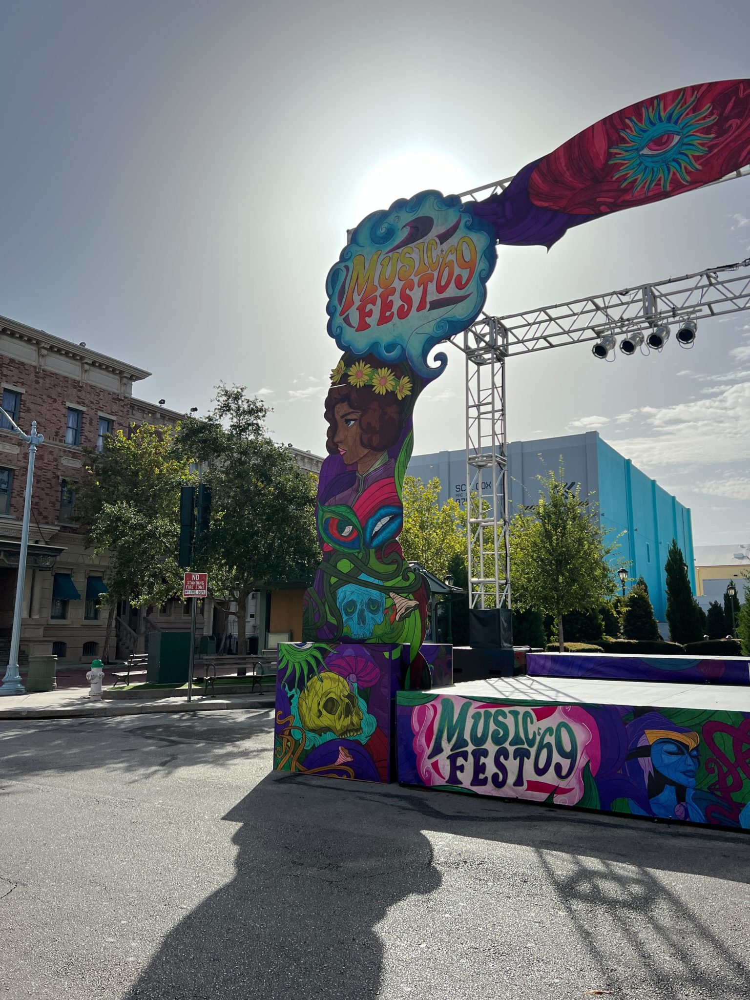 PHOTOS: First HHN Scare Zone Spotted at Universal Orlando Today ...