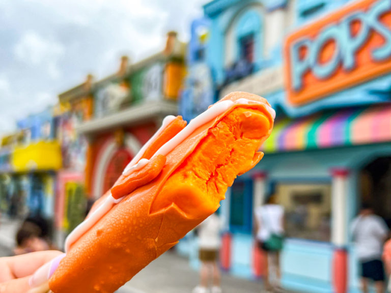 NEW Vector Popsicle in Minion Land at Universal Studios - Universal ...