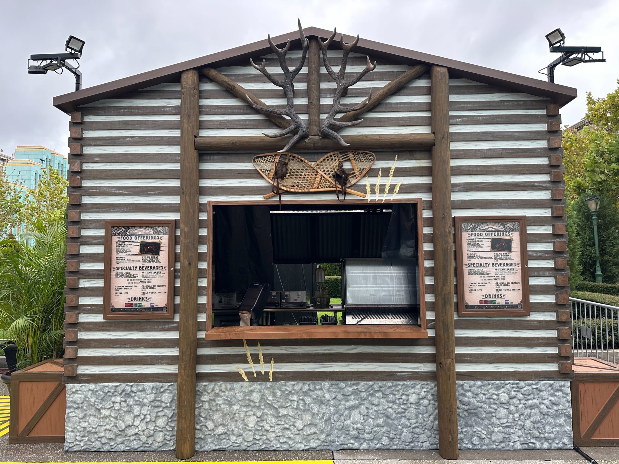 Photos: 2023 Halloween Horror Nights Food Booths and Menus! - Universal ...