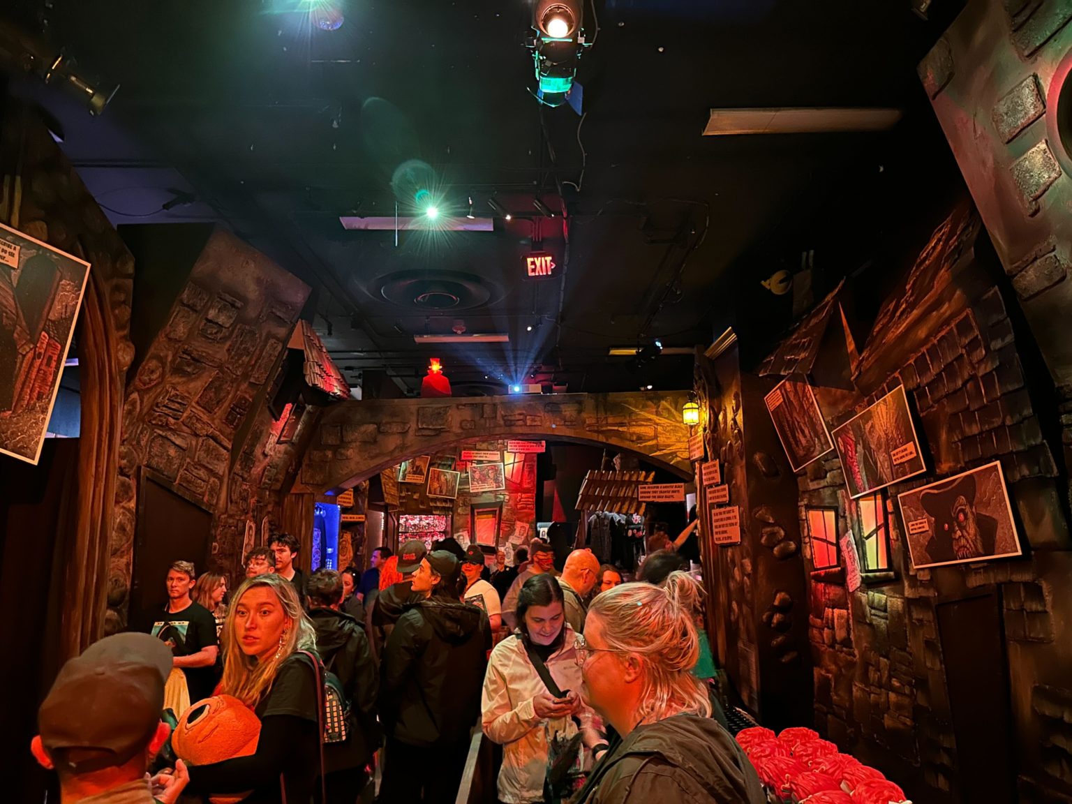 NEW: Halloween Horror Nights Store at Orlando International Airport ...