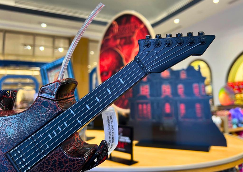 NEW 'Stranger Things' Sipper Found in Universal Studios Orlando ...