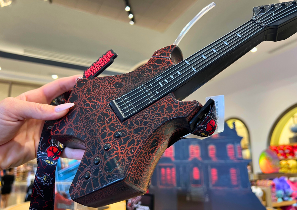 NEW 'Stranger Things' Sipper Found in Universal Studios Orlando ...