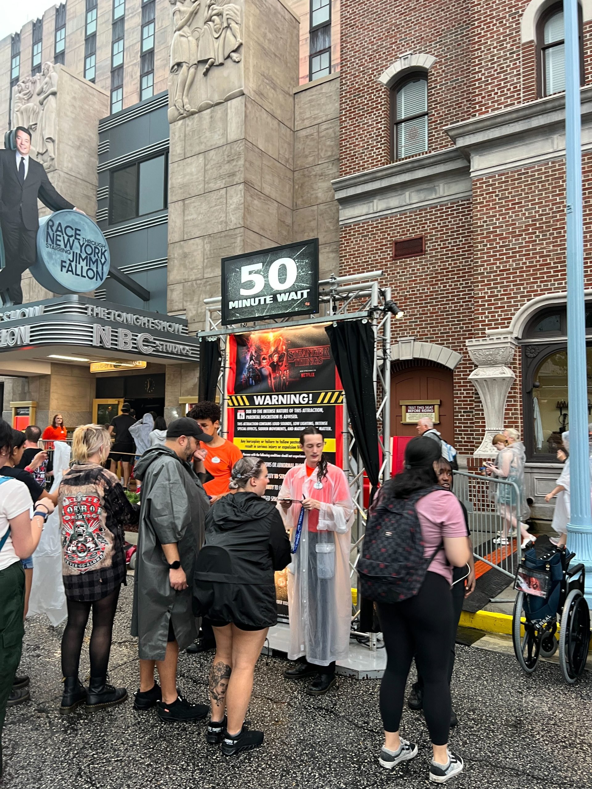 FIRST LOOK: Stranger Things 4 Haunted House at Halloween Horror Nights ...