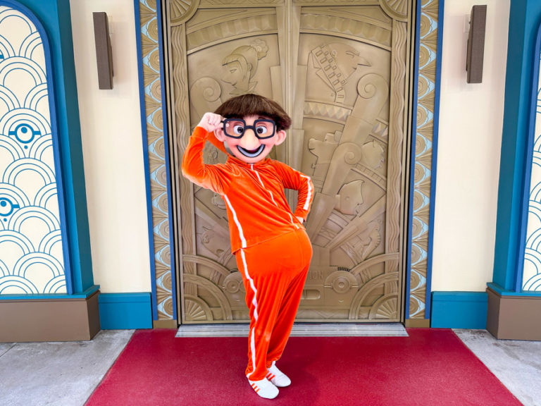 PHOTOS & VIDEO: We Met Vector in Minion Land at Universal Orlando ...