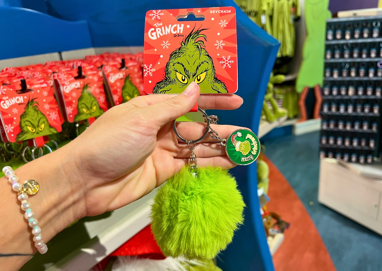 We're OBSESSED With Universal's NEW Grinchmas Merchandise! - Universal ...