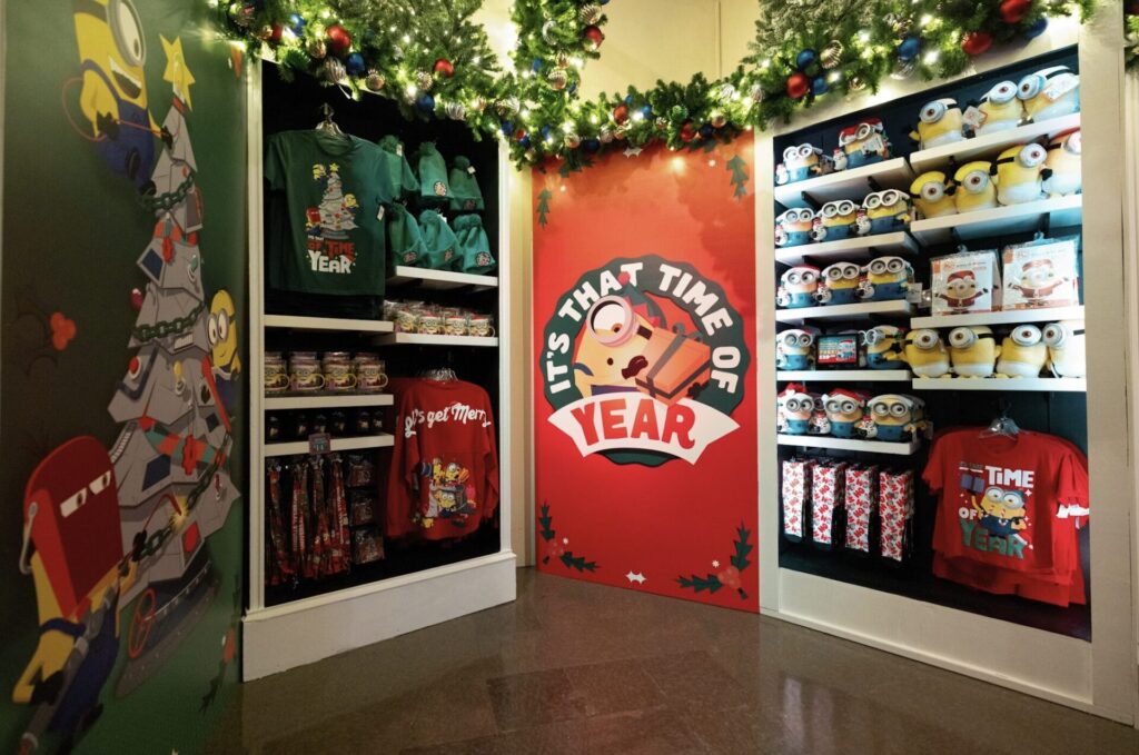 The Universal Holiday Tribute Store is Now Open! - Universal Parks Blog